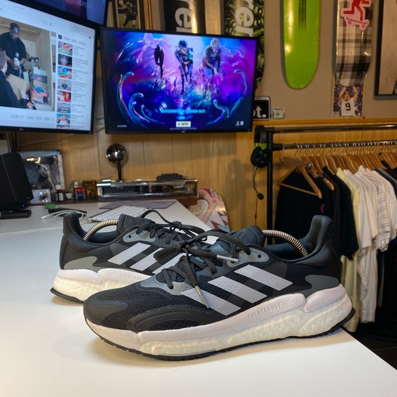 adidas | Shoes | Adidas Womens Solar Boost 2 Running Shoesize 85 | Poshmark